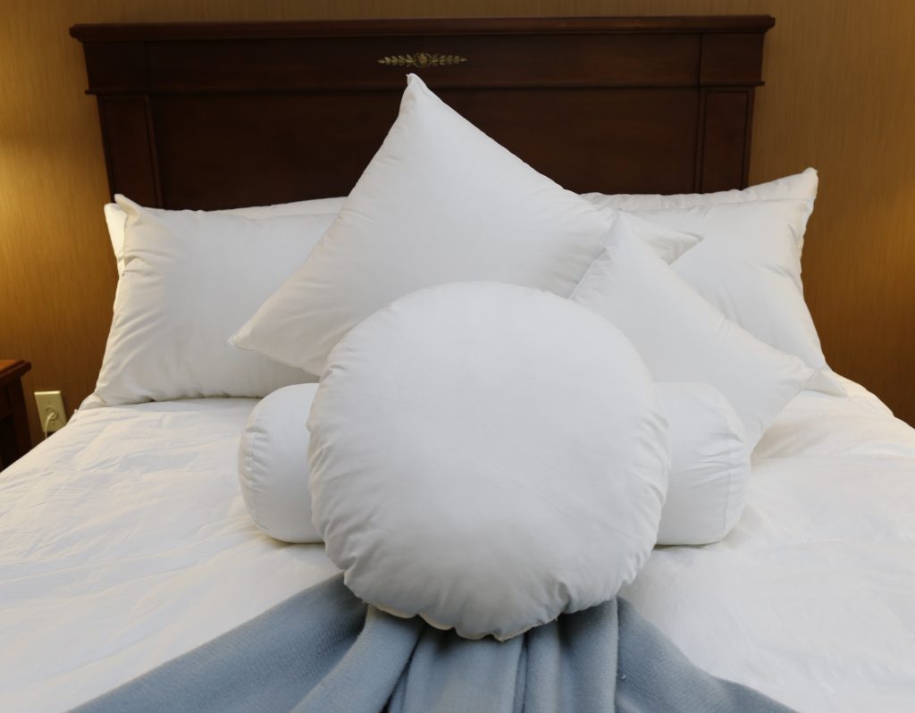 Pillow Inserts and Forms – Star Bedding Co.